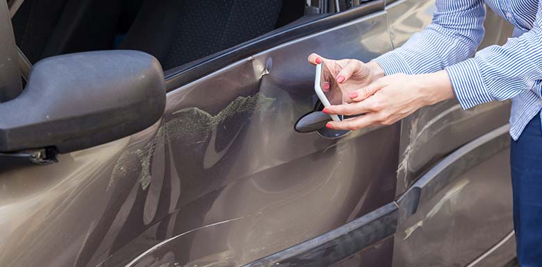 How to Gather Evidence After an Auto Crash - Kemmy Law Firm